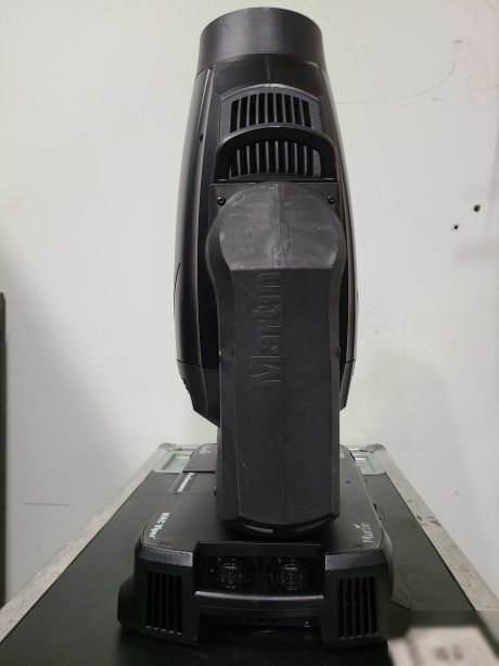 Martin MAC Viper Performance #53567 | Used Lighting